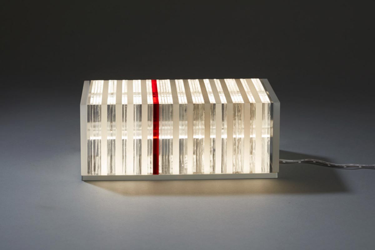 RESEARCH ILLUMINATED OBJECTS